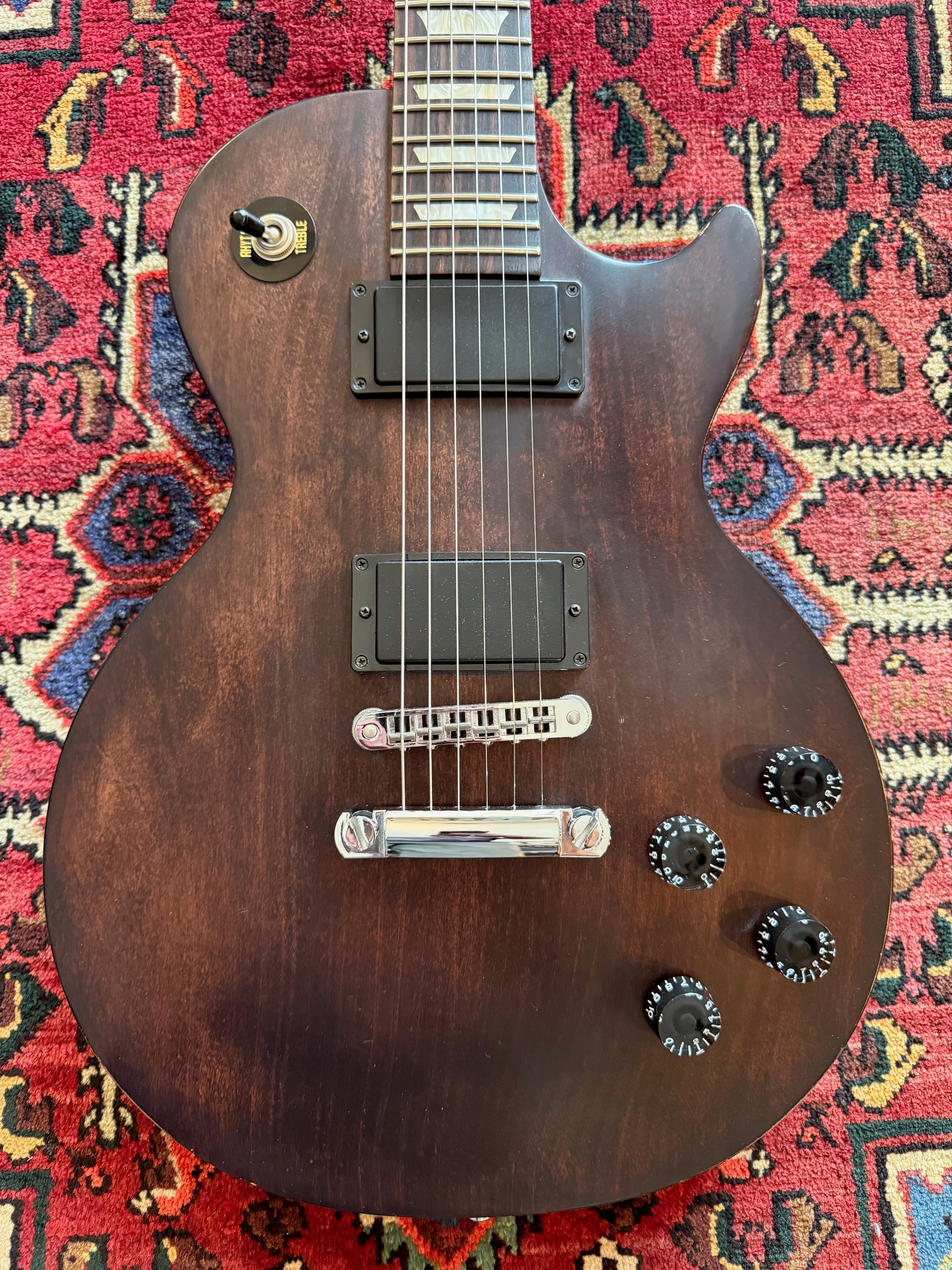 Gibson Les Paul LPJ Limited Edition 2013 with Hardcase | GuitarSmith ...