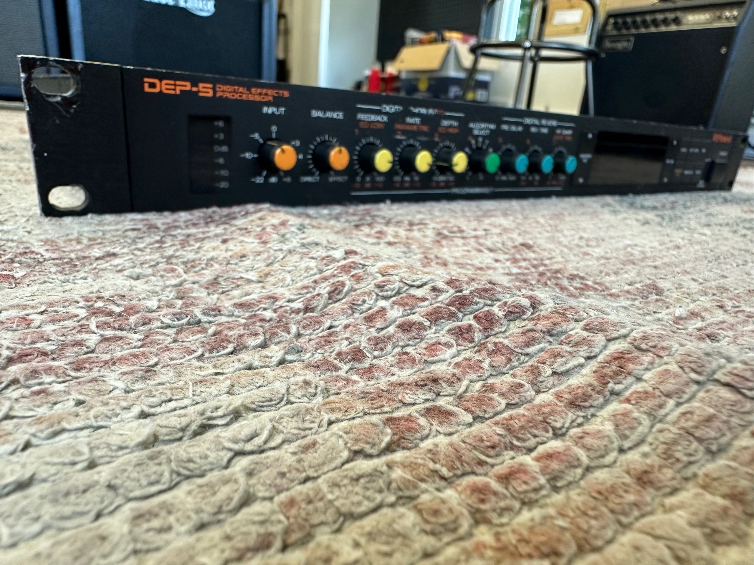 Roland DEP-5 Digital Effects Processor Rack Chorus/Reverb | GuitarSmith ...