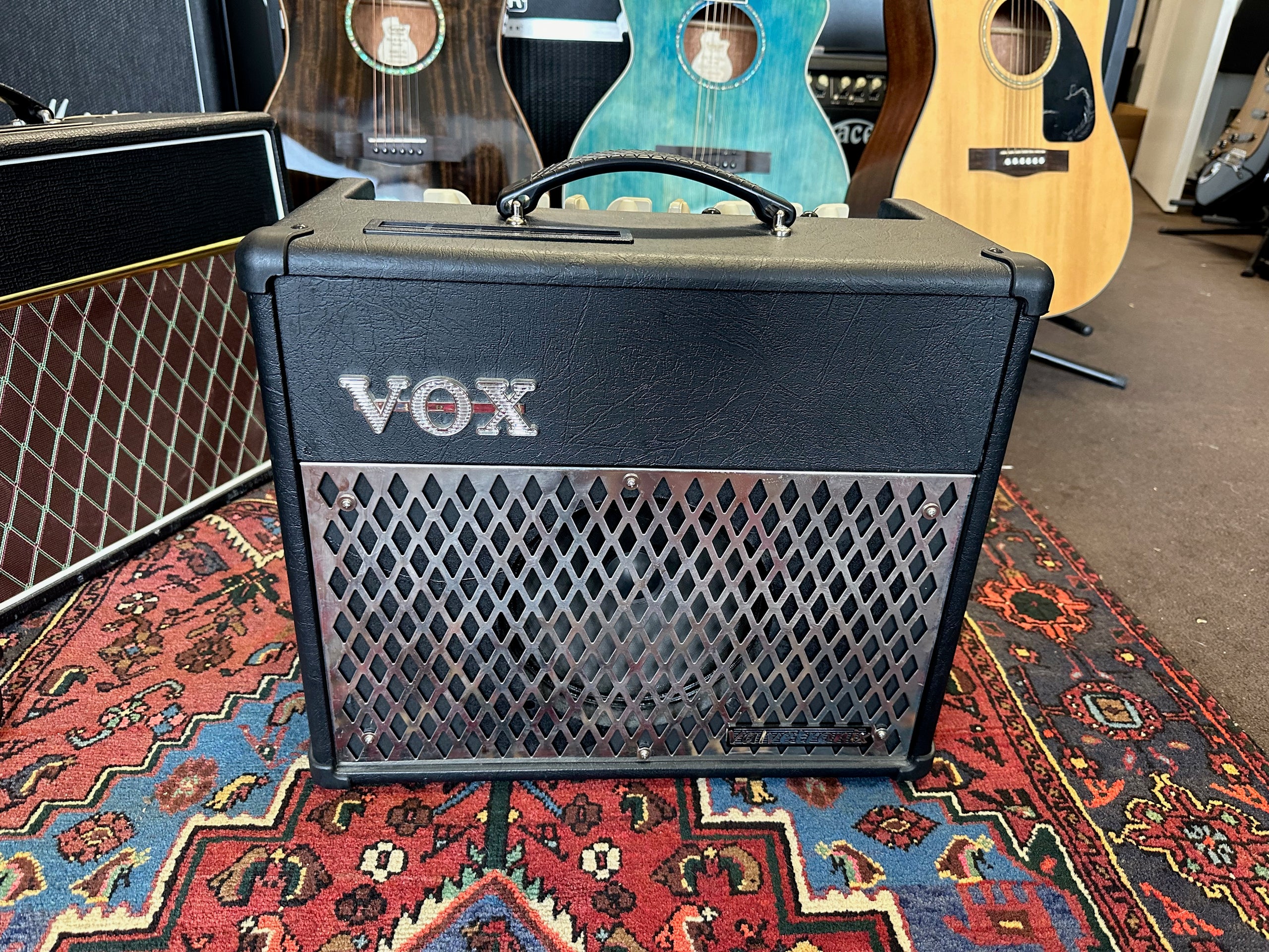 Vox VT15 Valvetronix | GuitarSmith Australia Used Guitars Queanbeyan